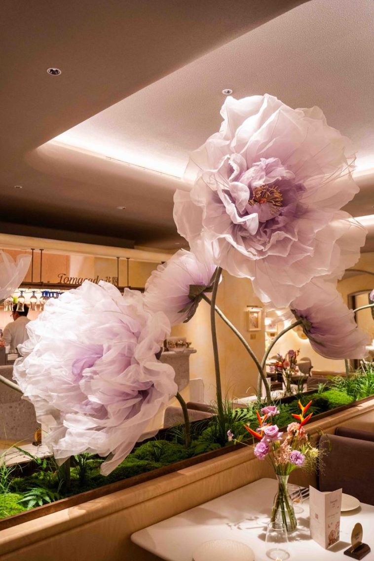 TOMACADO: FLORAL-THEMED RESTAURANT & FLOWER BAR WITH IN-HOUSE FLORIST ...