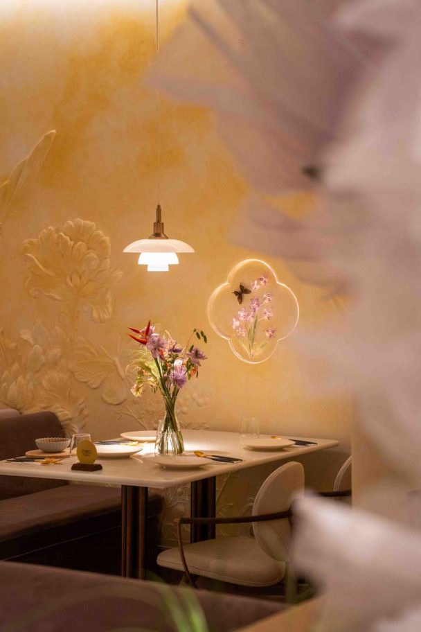 TOMACADO: FLORAL-THEMED RESTAURANT & FLOWER BAR WITH IN-HOUSE FLORIST ...