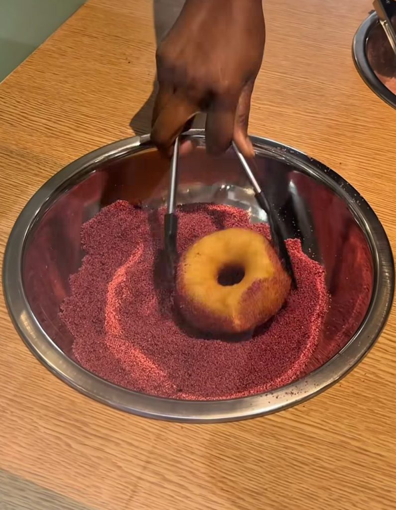 FAMOUS AUSSIE DONUT CHAIN, OMG! DECADENT DONUTS, OPENS IN SINGAPORE ...