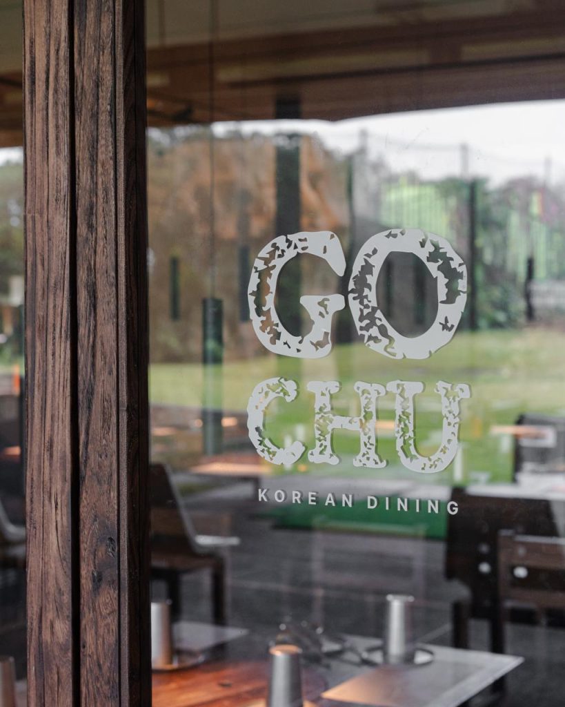 NEW CAVE-INSPIRED KOREAN RESTAURANT HAS VIRAL DEEP-FRIED CHILLI PEPPERS ...