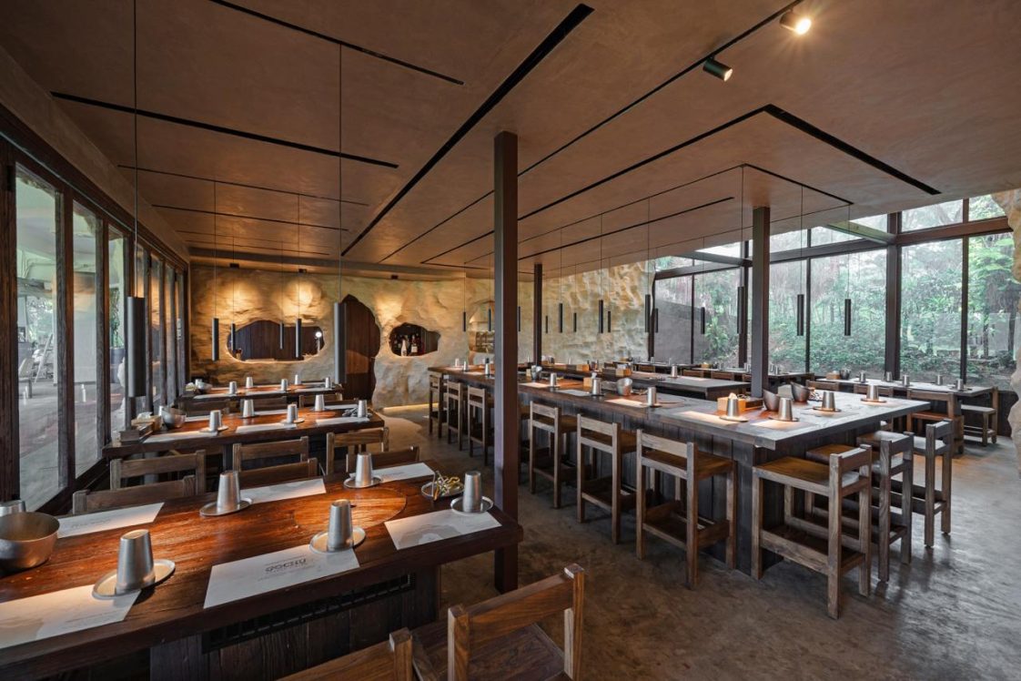 NEW CAVE-INSPIRED KOREAN RESTAURANT HAS VIRAL DEEP-FRIED CHILLI PEPPERS ...