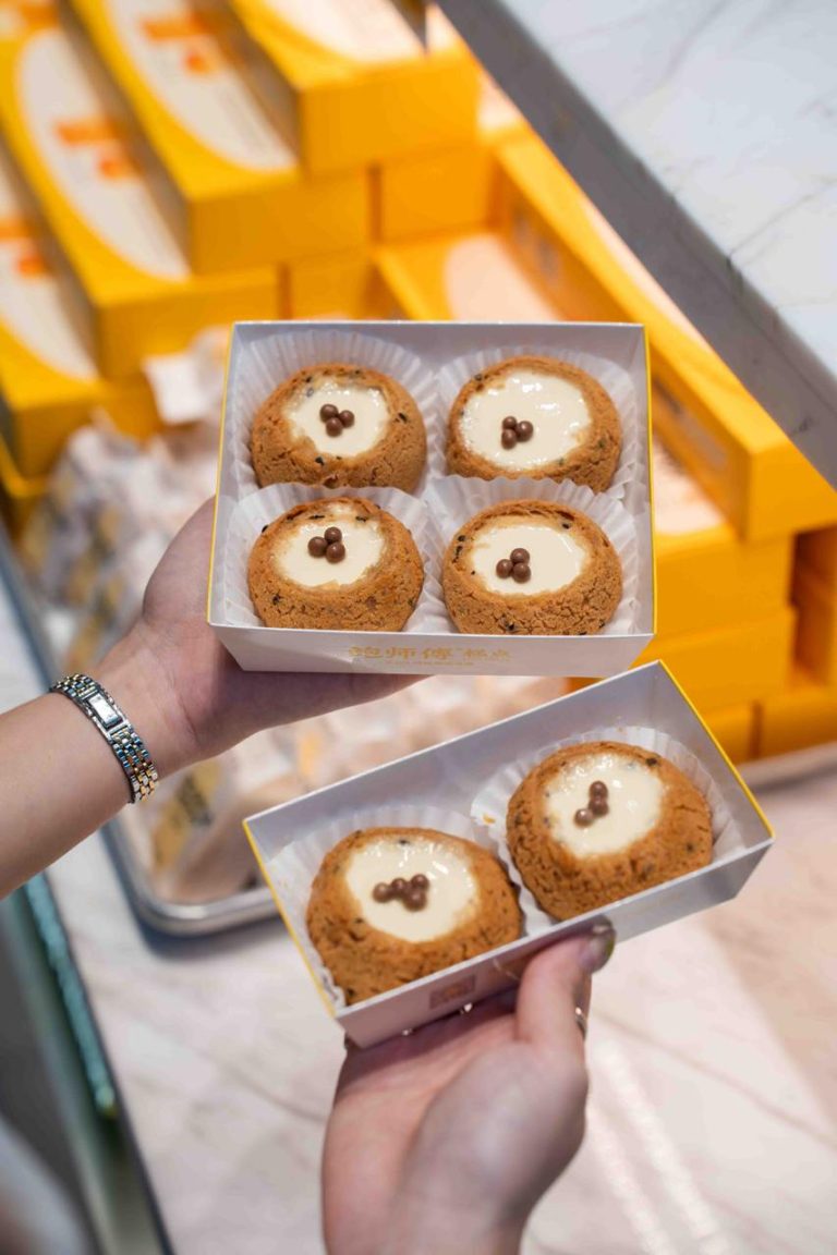 JIGGLY MOCHI PUDDING BUNS FILLED WITH RICH MILK PUDDING FOR $1.80 FROM ...