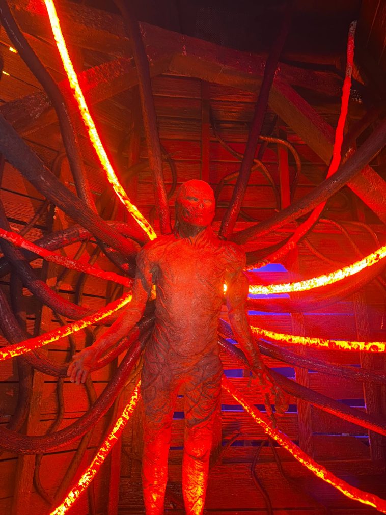 FIRST LOOK AT HALLOWEEN HORROR NIGHTS 2025: NETFLIX STRANGER THINGS ...