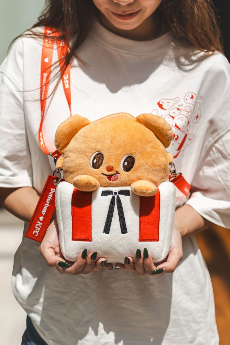 KFC X BUTTERBEAR LAUNCHES NEW MERCHANDISE IN SINGAPORE THIS 15TH ...