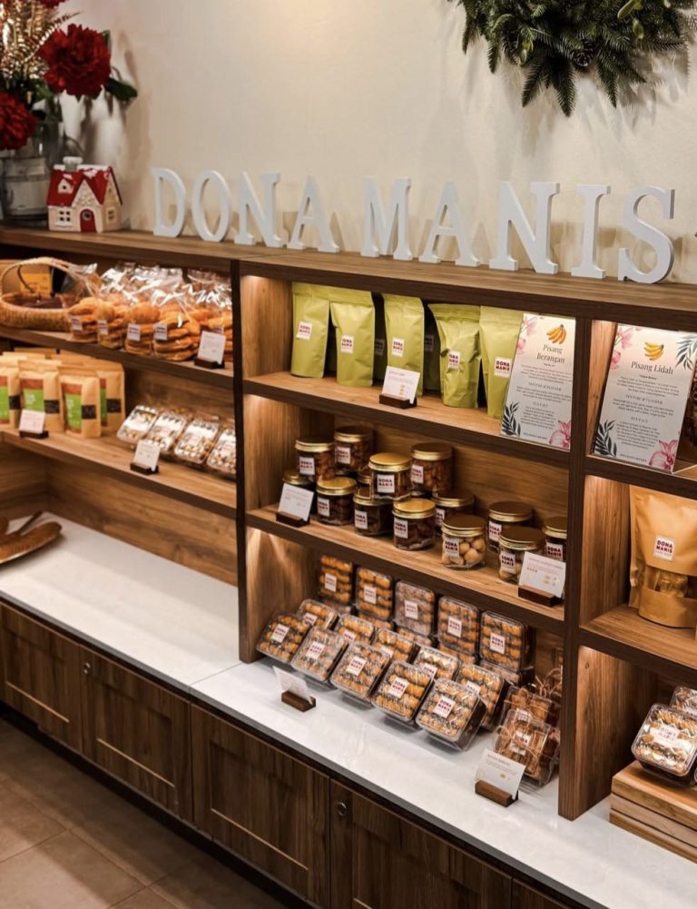 DONA MANIS CAKE SHOP OPENS FIRST-EVER DINE-IN CAFÉ CONCEPT IN SINGAPORE ...
