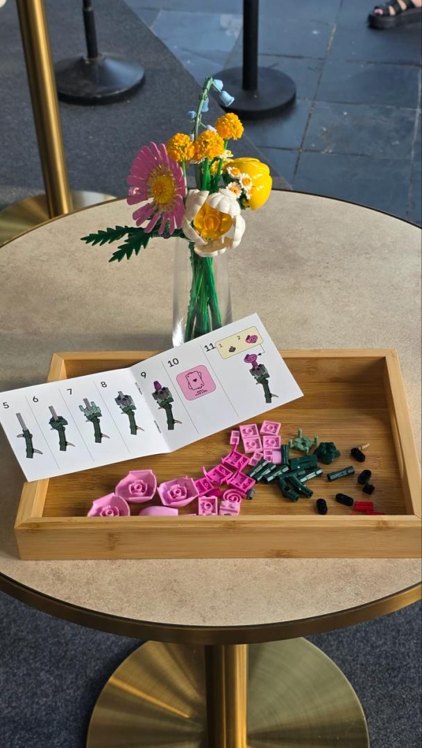Free DIY LEGO Rose at the Bloom Bar Pop-Up at Raffles City, With No ...